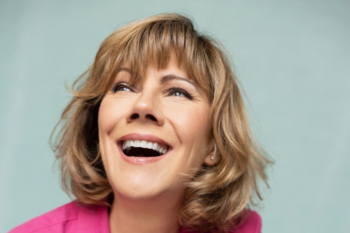 L’actrice Geneviève Brouillette publie un premier roman - Sous les ...